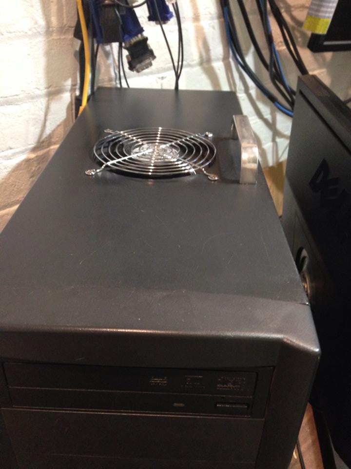 Ghetto Lan Rig All-In-One Build | [H]ard|Forum